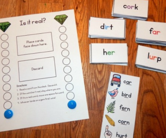 R-controlled vowel words game - Reach All Readers