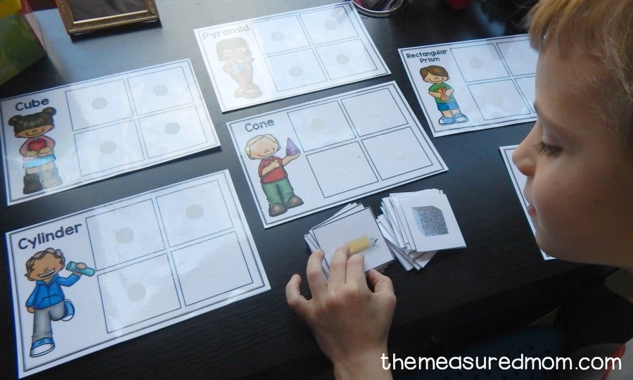 3D shape sorting mats - Reach All Readers